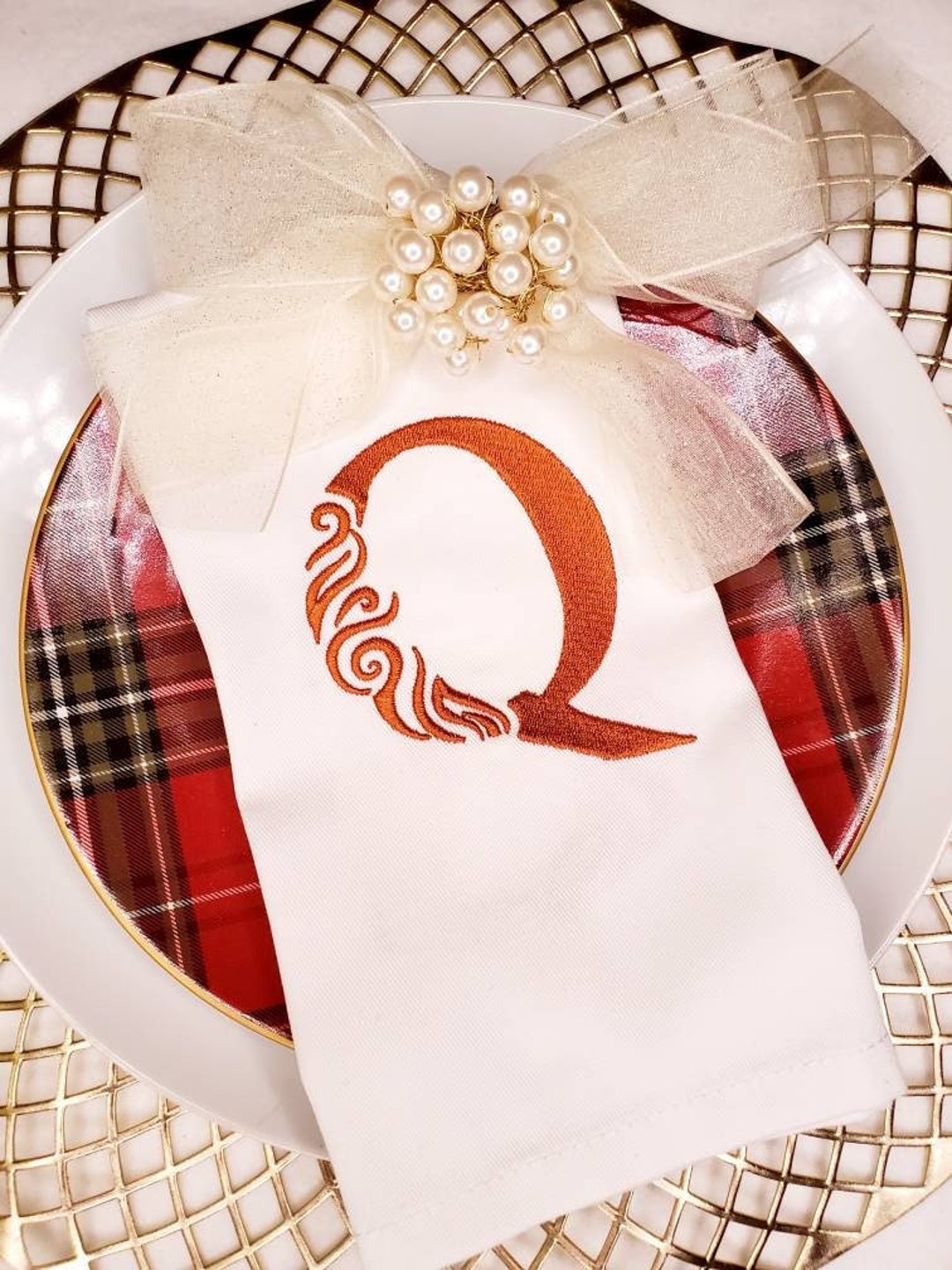 Embroidered Monogram Letter Q, Embroidery Font Design File, Machine ...