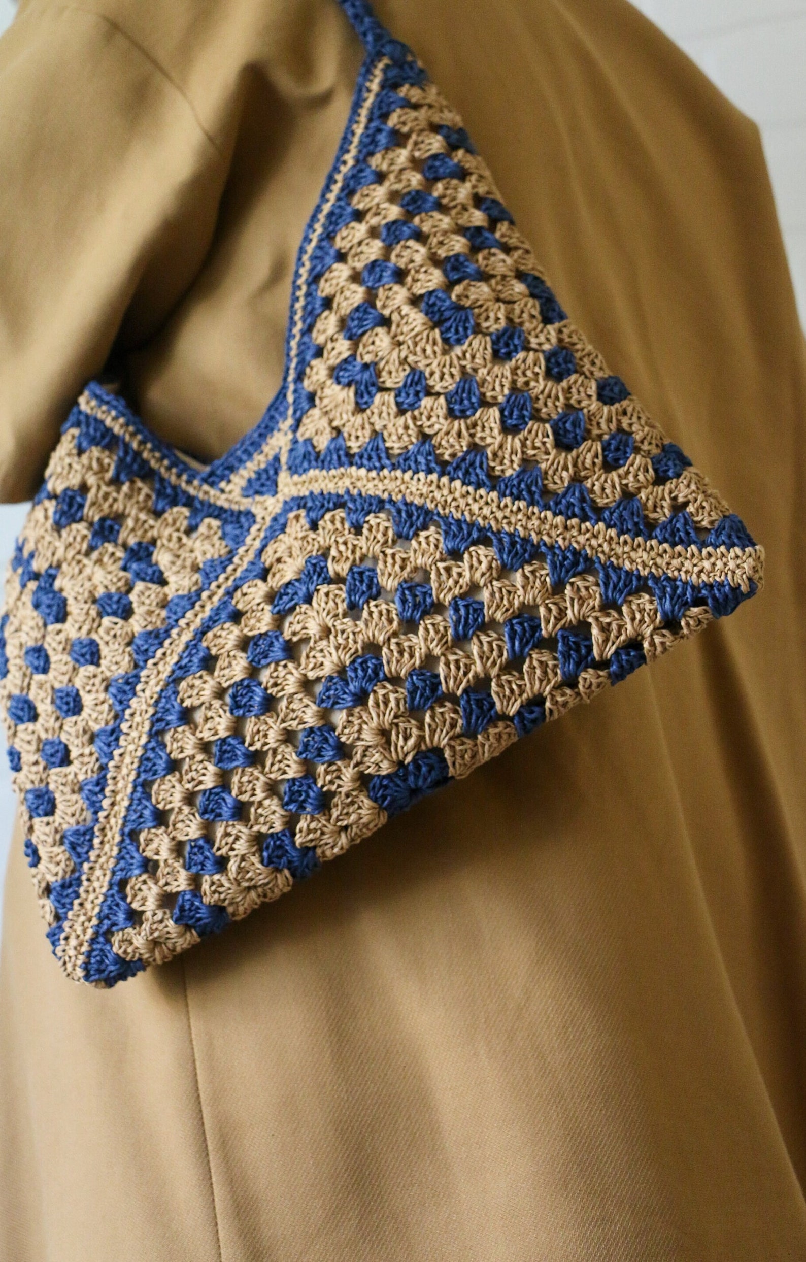 Granny Square Motif Crocheted Raffia Hobo Bag , Shoulder Straw Bag ...