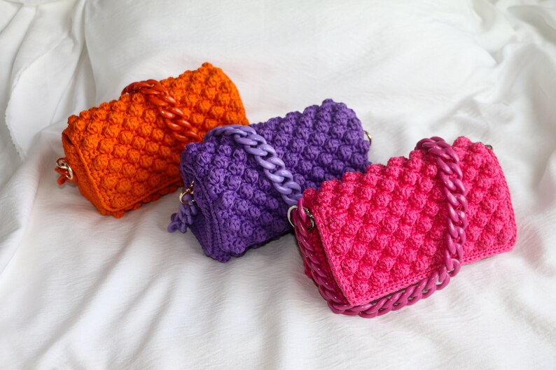 Pink Bubbles Crochet Bag With Plastic Bigger Chain, Knitted Shoulder ...
