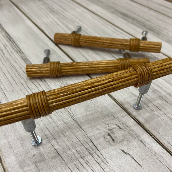 Dark Rattan Pull - Etsy