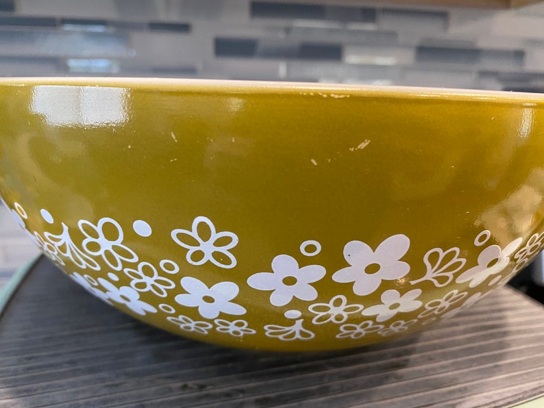 Pyrex Spring Blossom #444 Cinderella Bowl - Etsy
