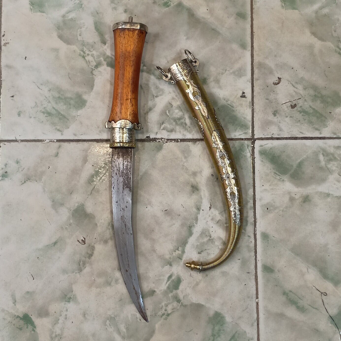 Exquisite Moroccan Heritage: Handcrafted Traditional Dagger for ...