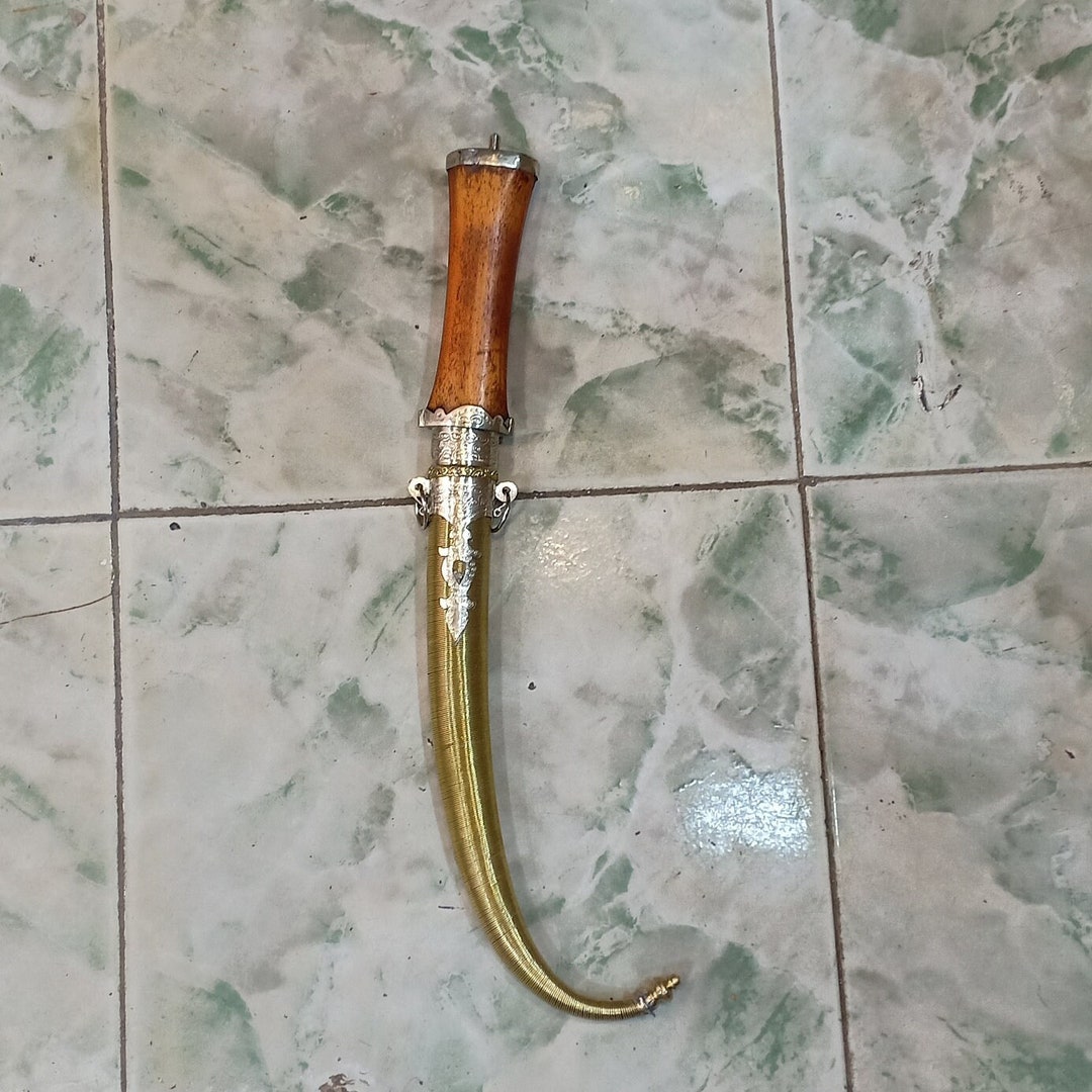 Exquisite Moroccan Heritage: Handcrafted Traditional Dagger for ...