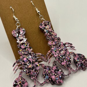 Larry der Hummer in einer Mischung aus babyrosa und schwarzem Glitzer - Etsy.de