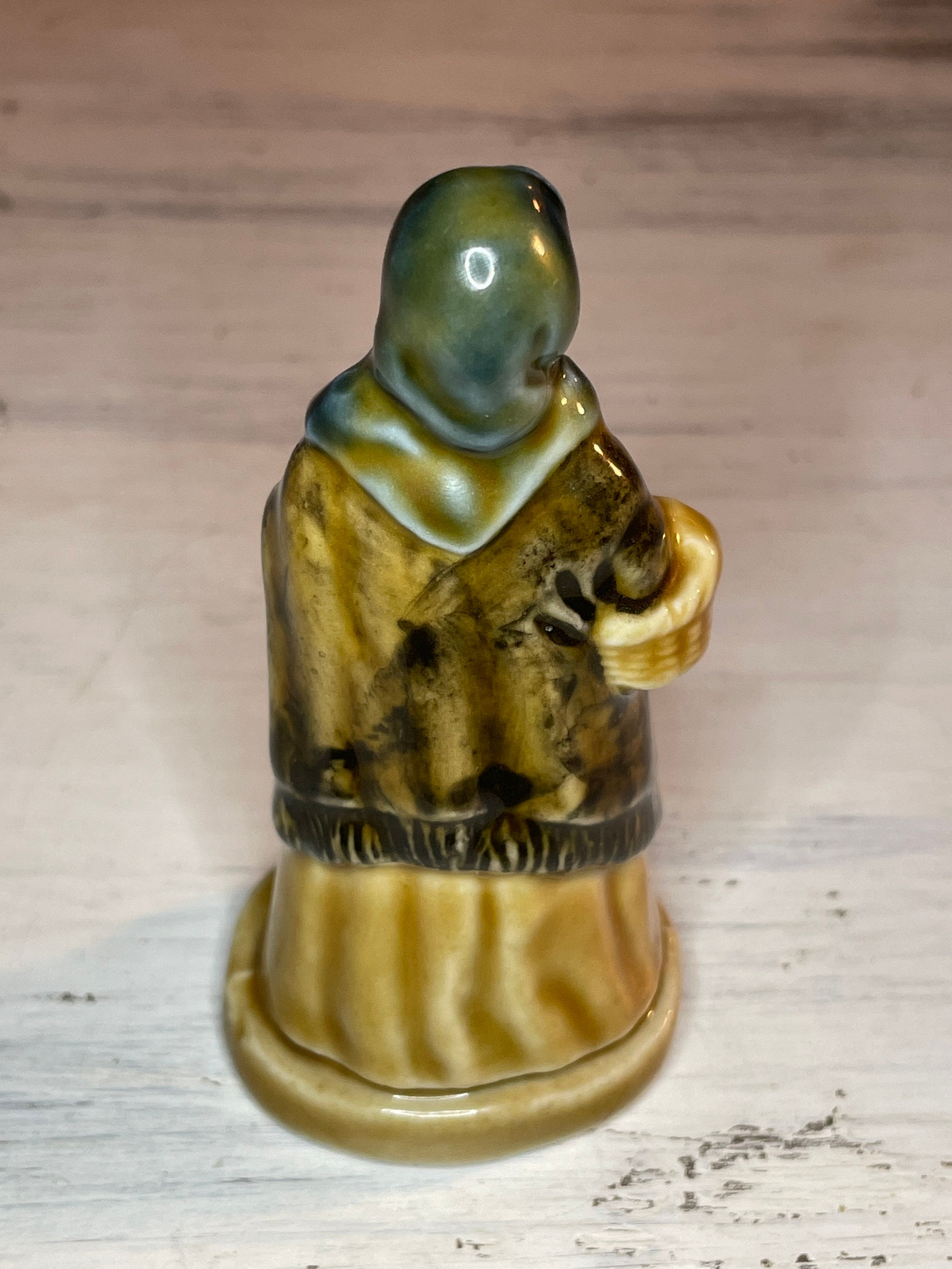 Wade Irish Folk Character Figures Kathleen - Etsy