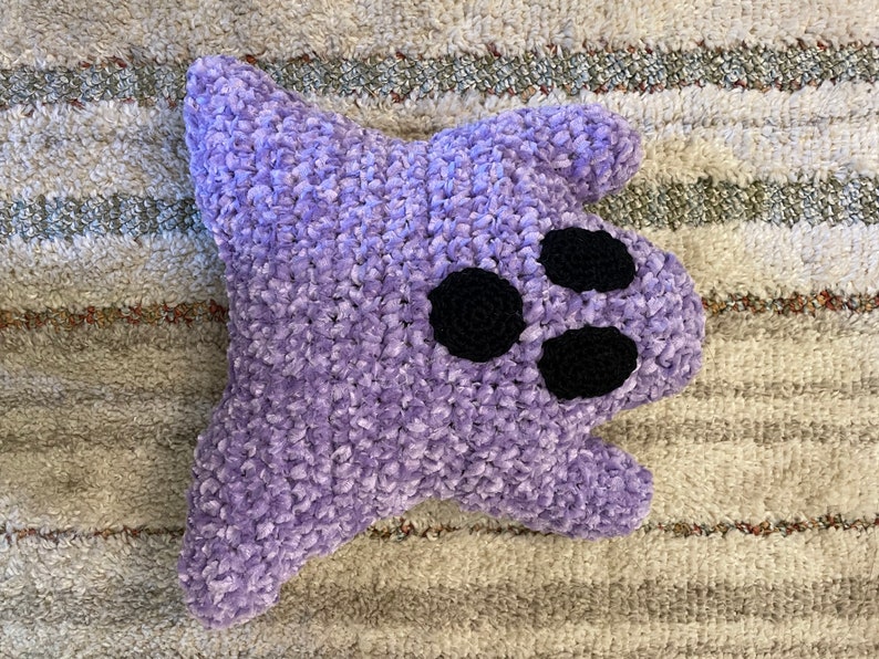 Glow in the Dark Crochet Ghost Pillow Pattern - Etsy