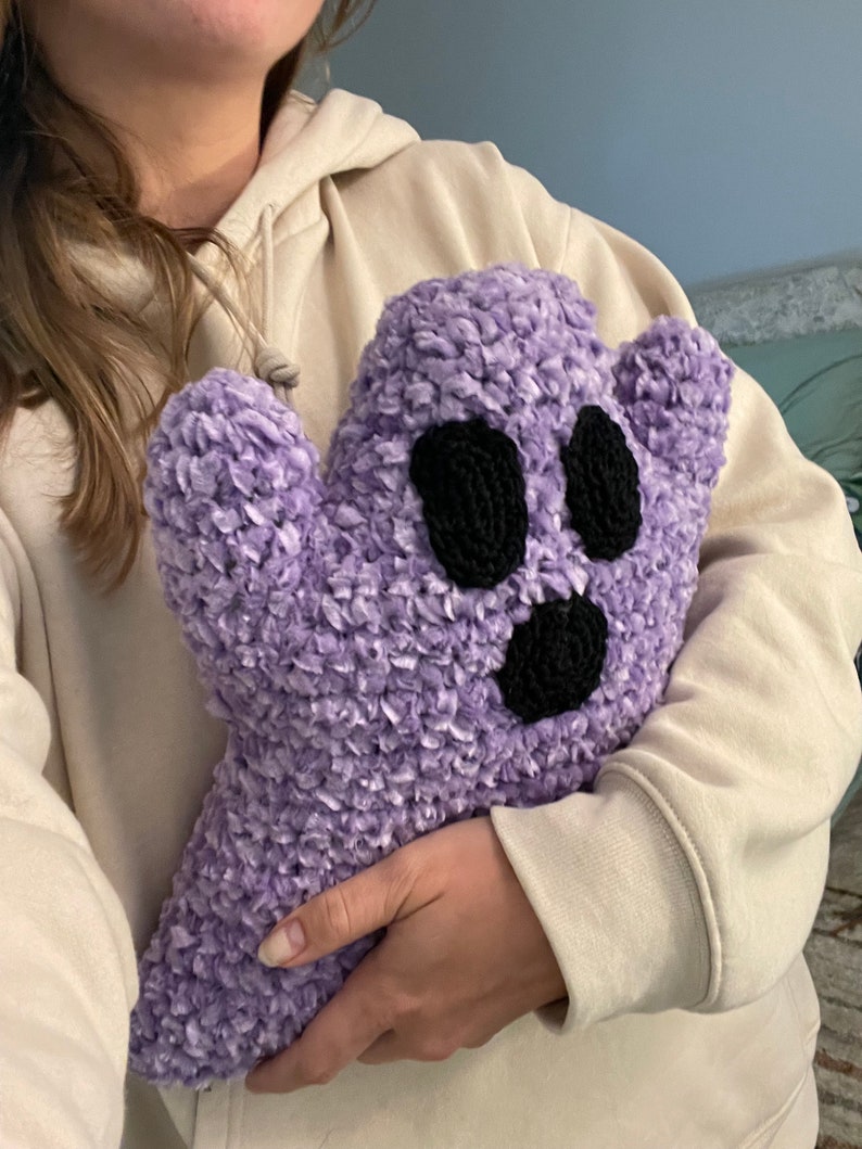 Glow in the Dark Crochet Ghost Pillow Pattern - Etsy