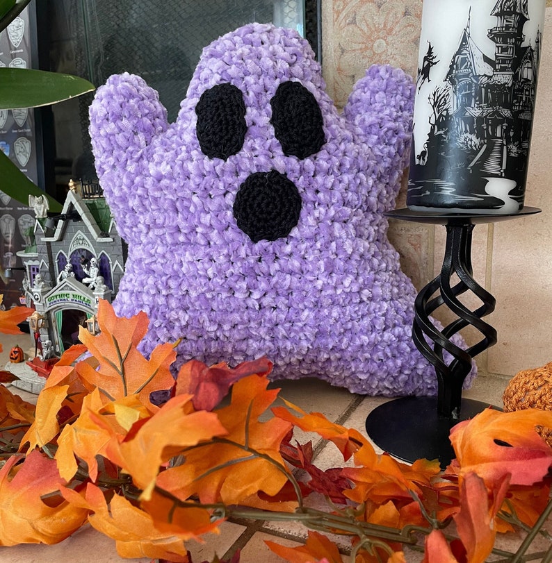 Glow in the Dark Crochet Ghost Pillow Pattern - Etsy