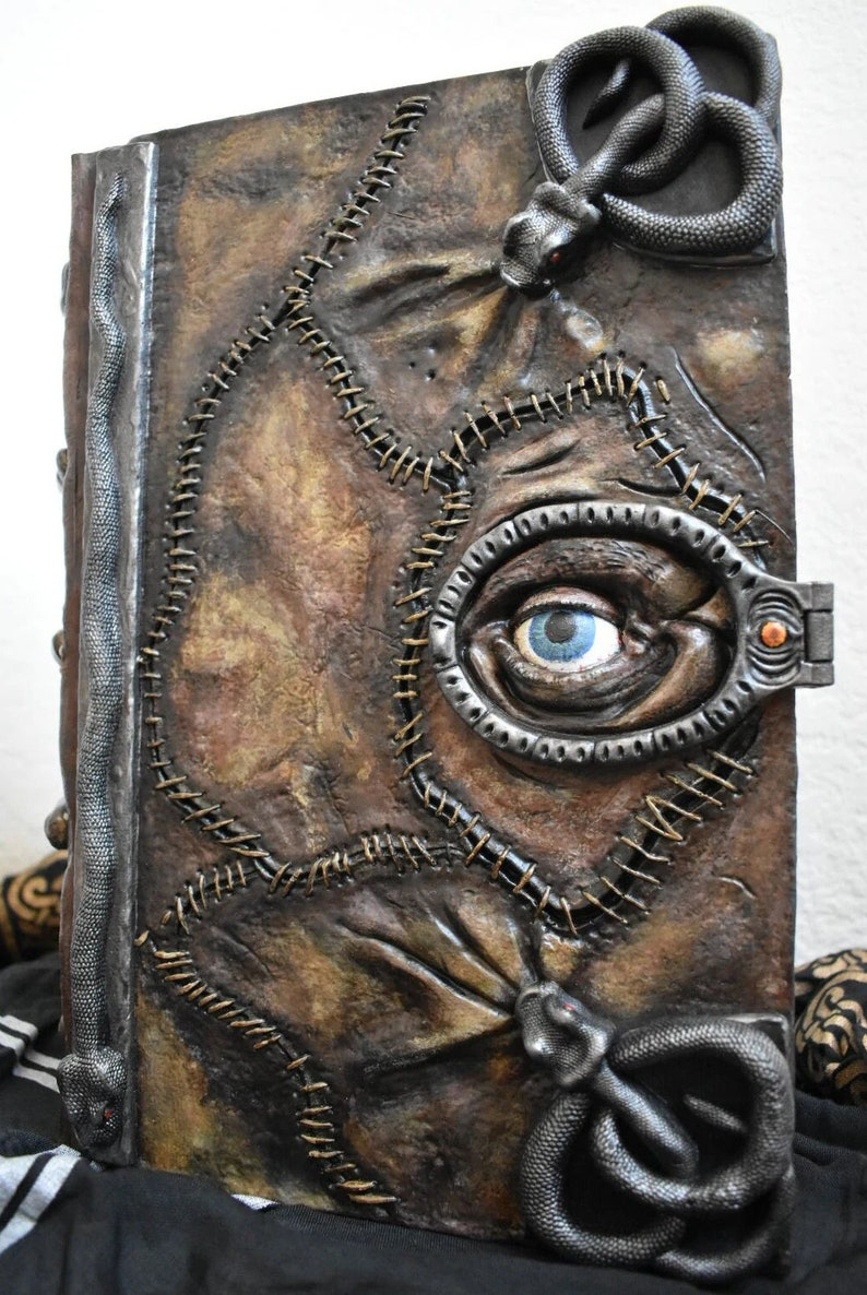Hocus Pocus Spell Book Prop Replica - Etsy