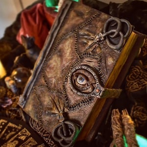 Hocus Pocus Spell Book Prop Replica - Etsy