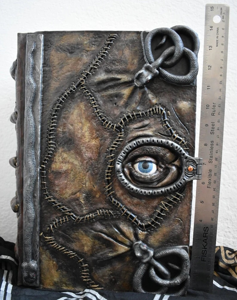 Hocus Pocus Spell Book Prop Replica - Etsy