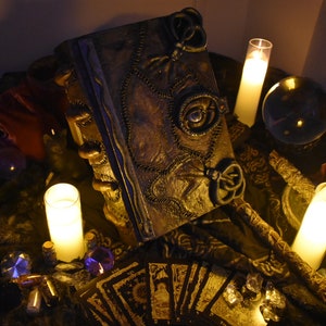 Hocus Pocus Spell Book Prop Replica - Etsy