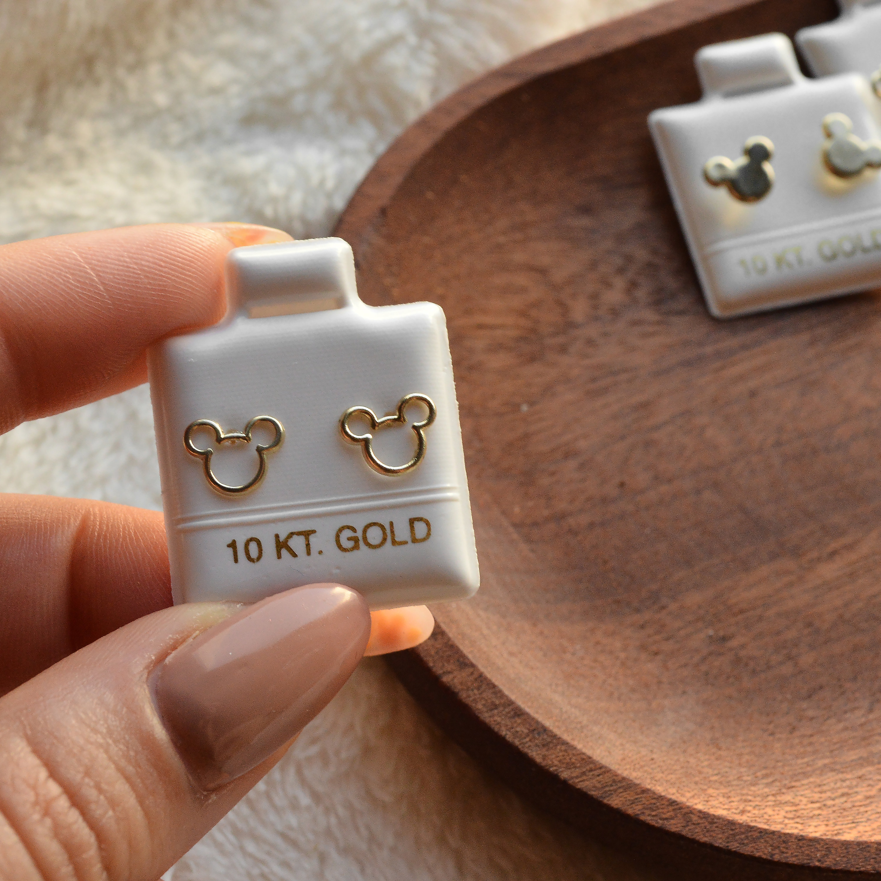 10k Solid Gold Small Dainty Stud Disney Earrings Mickey Mouse / Minnie ...