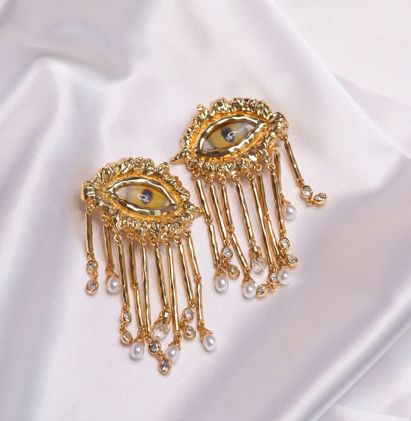Vintage Gold Evil Eye Clip on Earrings Fashion Eye Pearls Crystals Drop Earrings Luxury Earrings ...