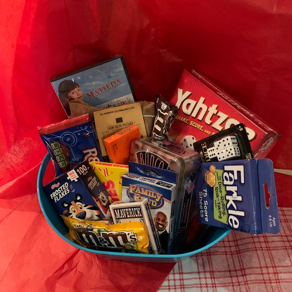 Family Game Night Gift Basket - 60+ Gift Ideas for 2023