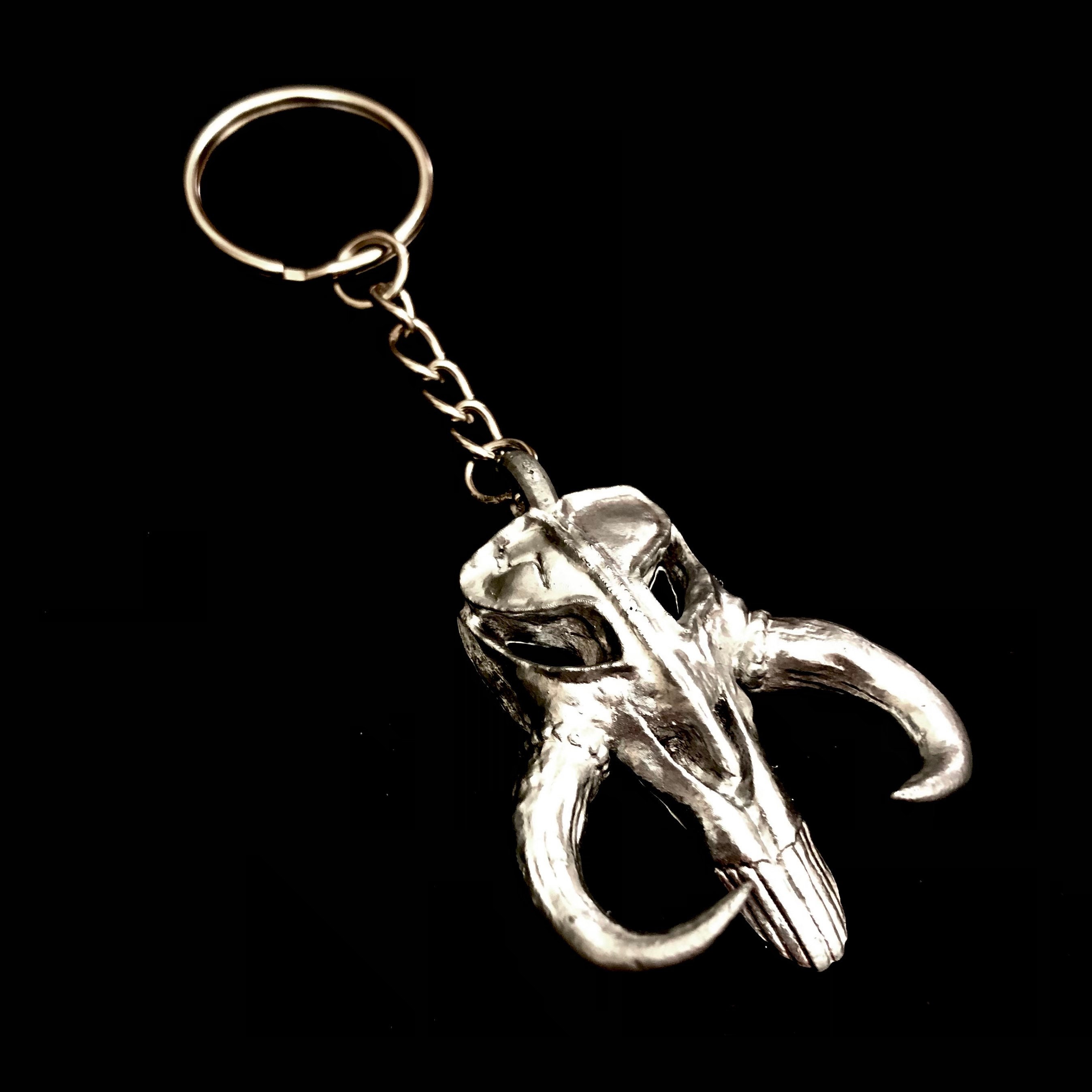 Mandalorian Mythosaur Keychain resin - Etsy