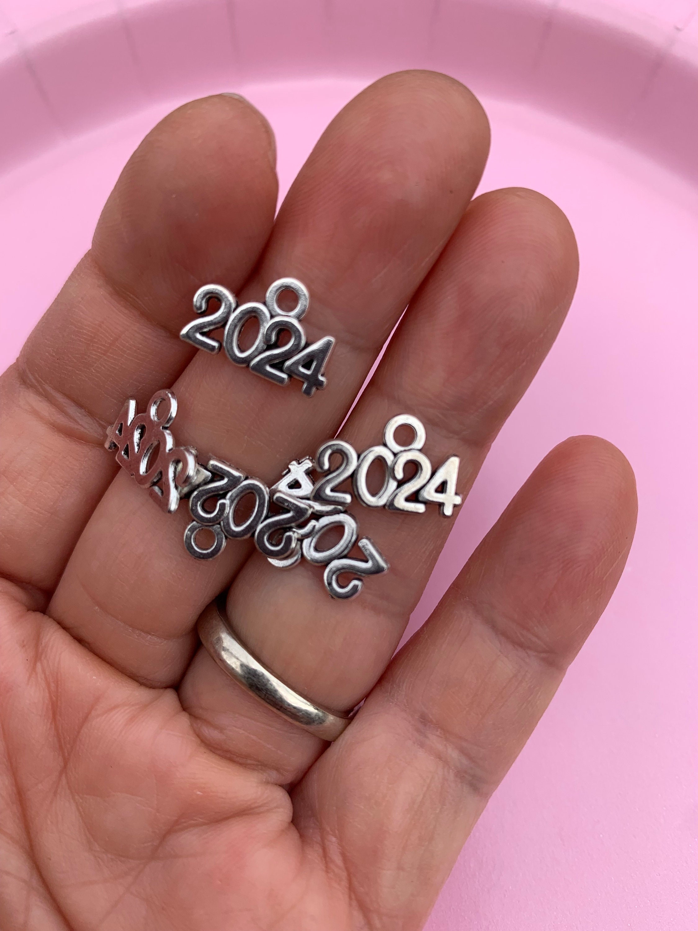5 Silver Year 2023,2024,2025charms, 14mm X 10mm, Silver Tone Charm ...
