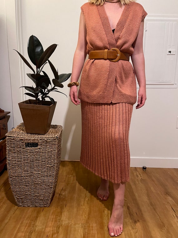 Maureen Bee 1980s hand knit sandstone cardigan and sk… - Gem