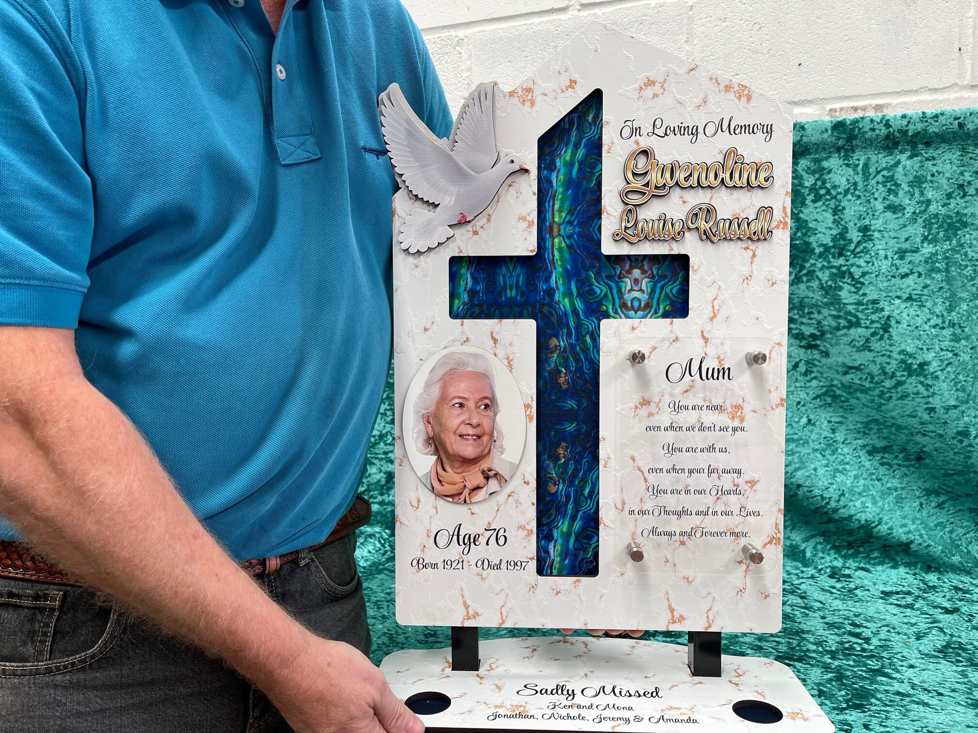 Memorial Plaque Stand With Personalized Photo, Name Plate and Age ...