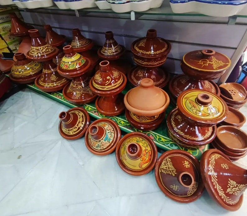 Authentic Moroccan Cooking Tagine - Handcrafted Clay Pot for Exquisite ...