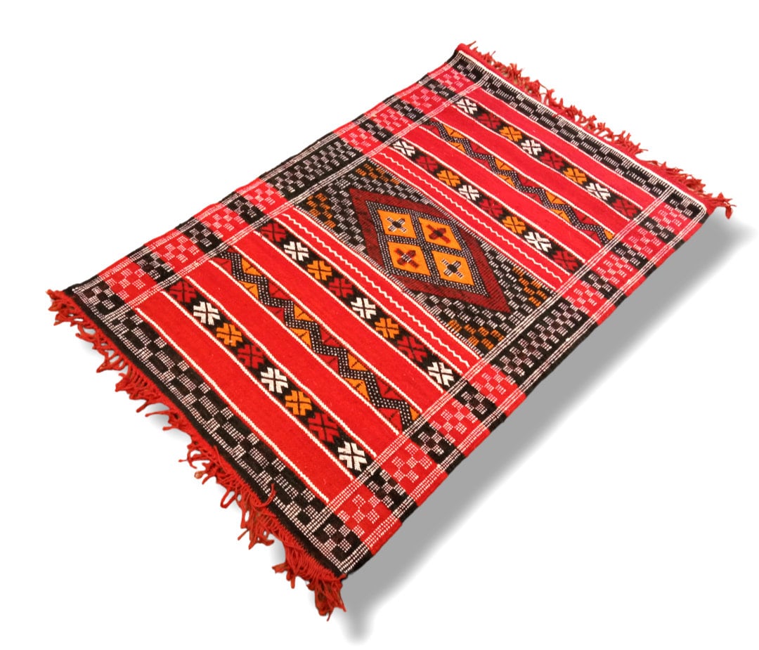 Vibrant Small Moroccan Carpet: Authentic Décor for Your Space Boho Chic ...