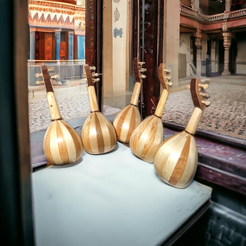 Small Lute Oud Music Instrument With 5 Strings Melodies, Handmade ...