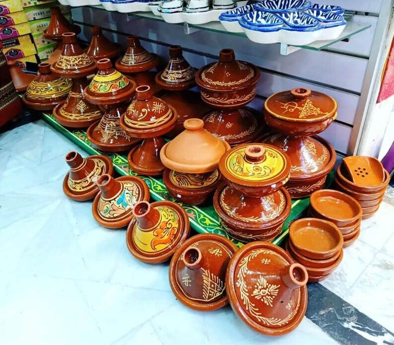 Authentic Moroccan Cooking Tagine - Handcrafted Clay Pot for Exquisite ...