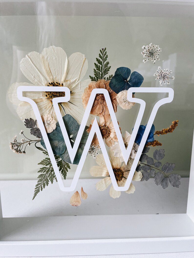 Bloom Letter Pressed Flower Frame - Etsy