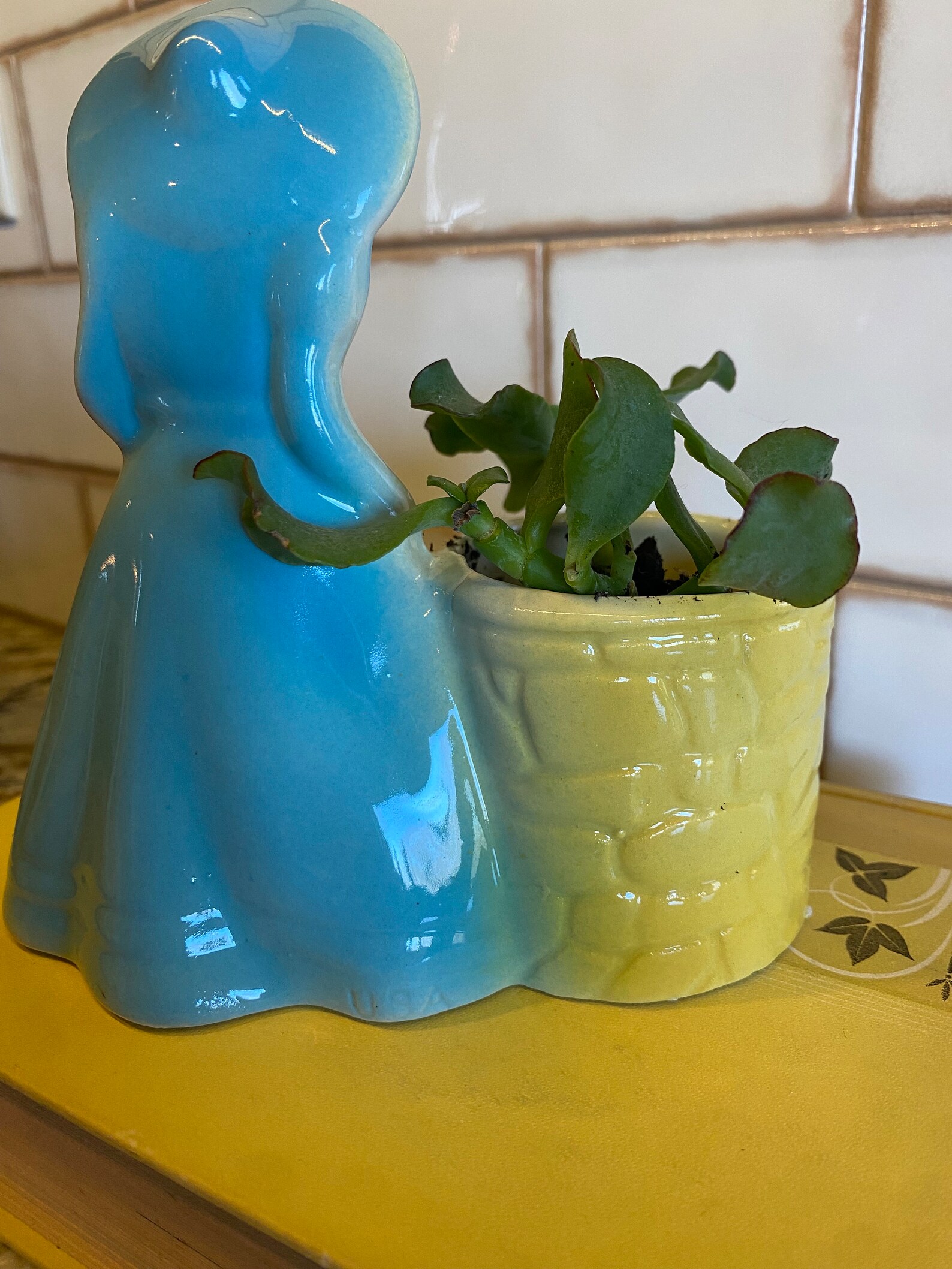 Vintage Shawnee USA Southern Belle Planter - Etsy