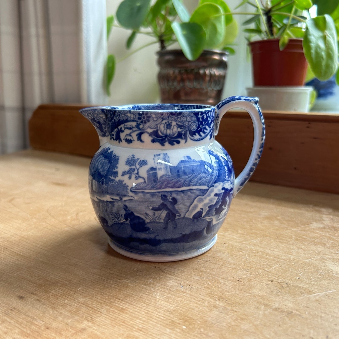 Copeland Spode, England Vintage 1936 of Small/medium Round Form 0.4L 0 ...