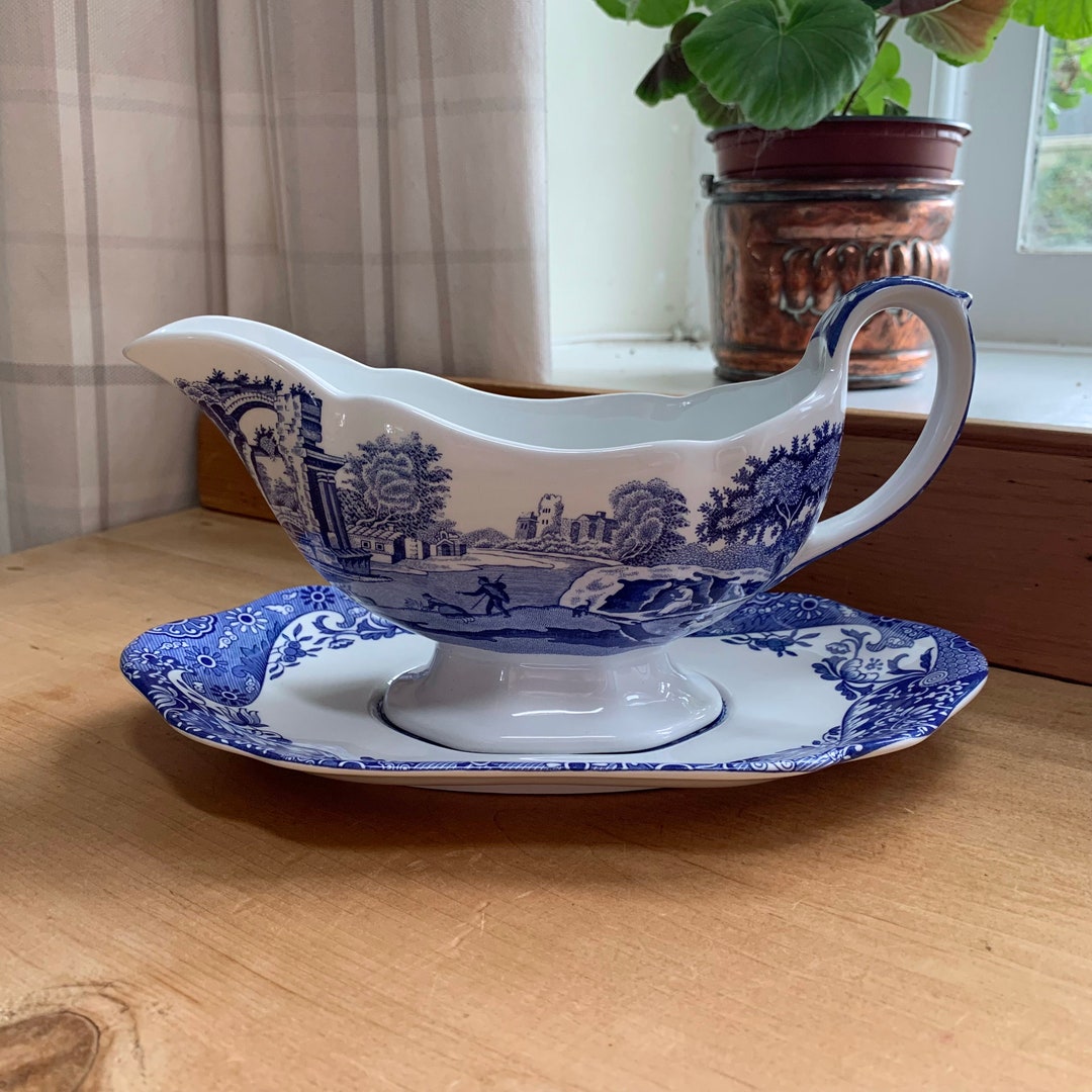 Spode, England Vintage 1979 Gravy Boat or Sauce Jug With Matching 1978 ...