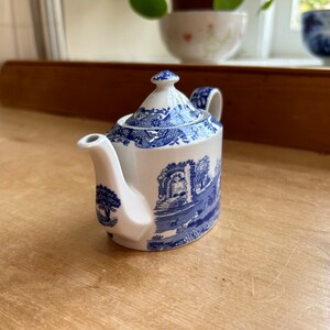 Spode in Miniature, England Vintage 2000-2005 Miniature Teapot in Blue ...