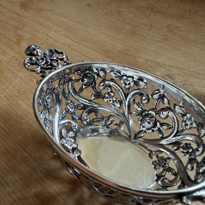 Antique Victorian Sterling Silver Small Basket W10.5cm, William Comyns ...