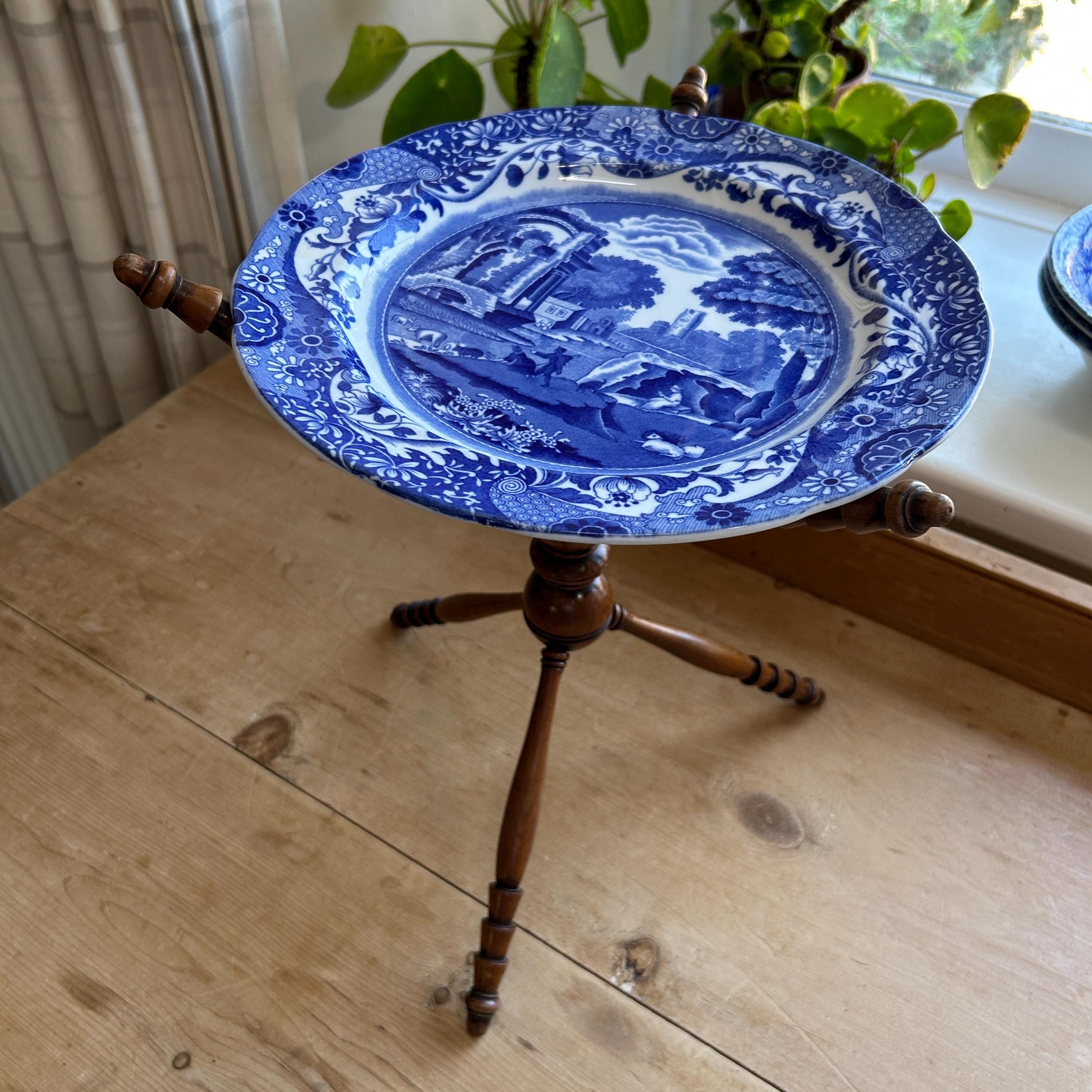 Antique Georgian Mahogany Rotating Cat or Dish Stand H33cm, England ...