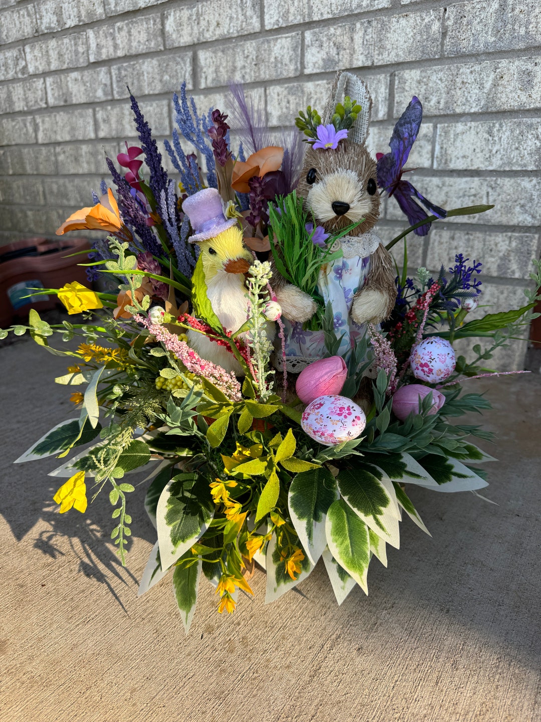 Easter Spring Centerpiece, Bunny and Chick Floral Arrangement, Handmade Easter Decor, Pastel ...