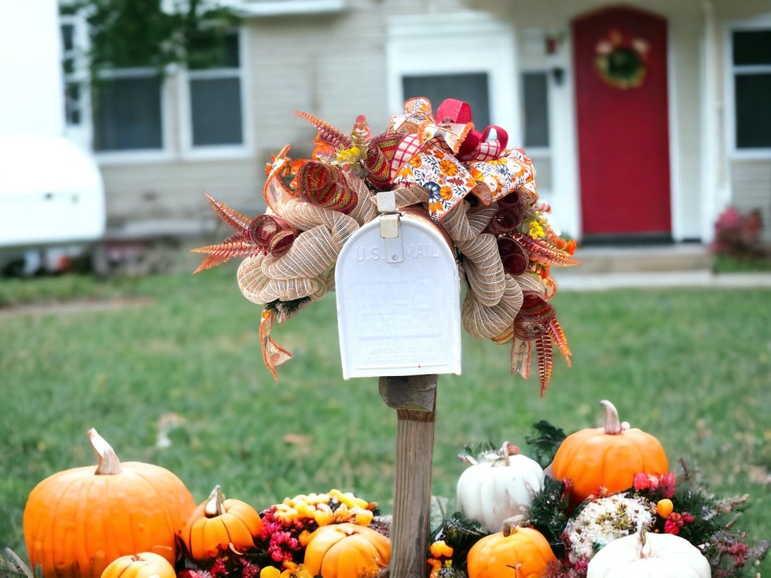 Fall Mailbox Topper , Autumn Mailbox Swag, Scarecrow Lantern Swag - Etsy