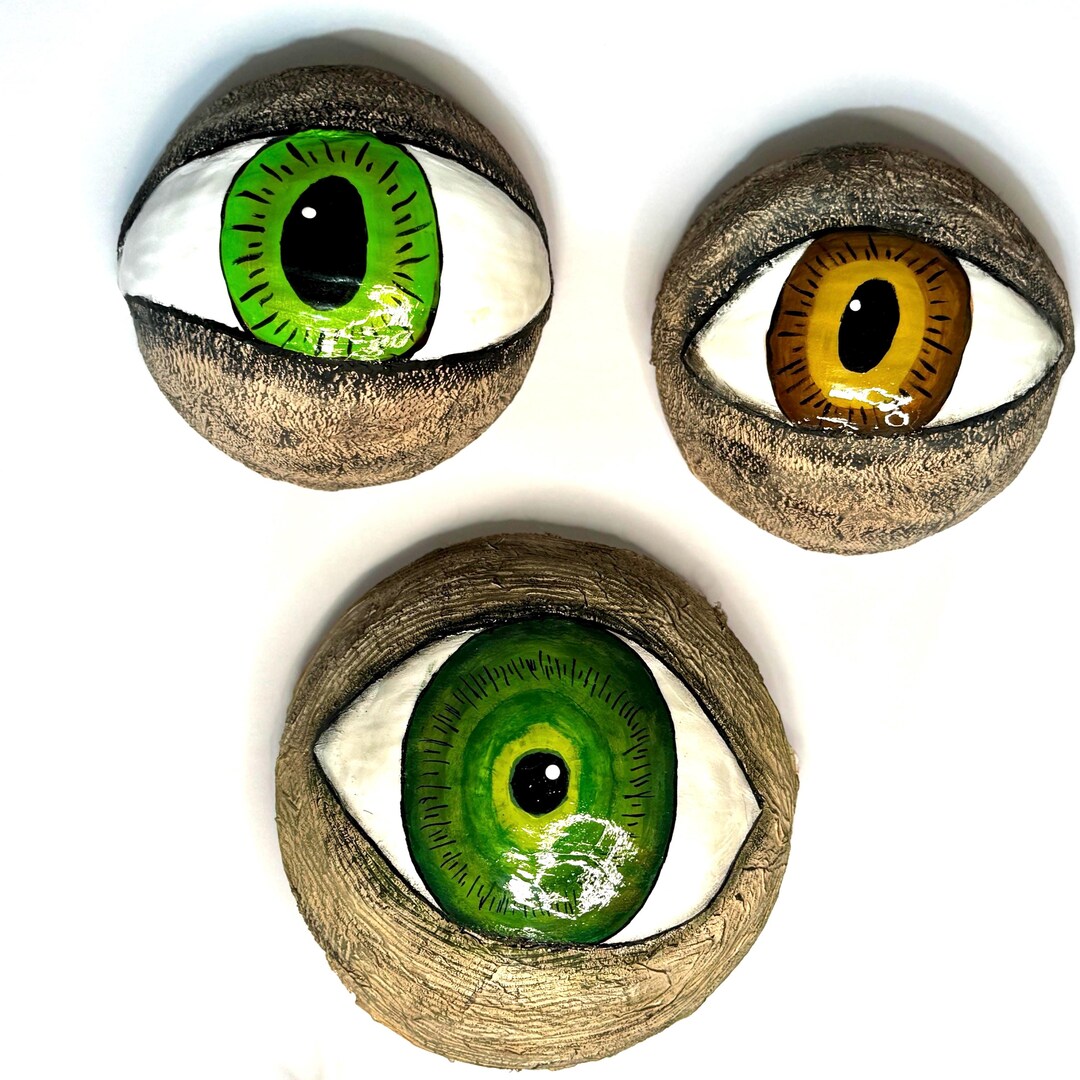 Handmade Creepy Eyeballs for Halloween Wreaths, Garland, Spooky Decor ...