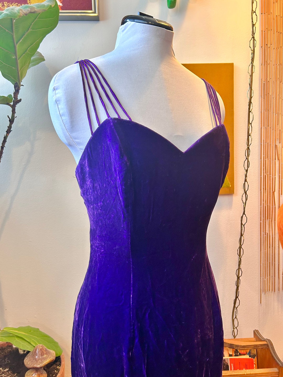 Large| 90s True Vintage Violet Purple Velvet Sweetheart Fitted Cocktail ...