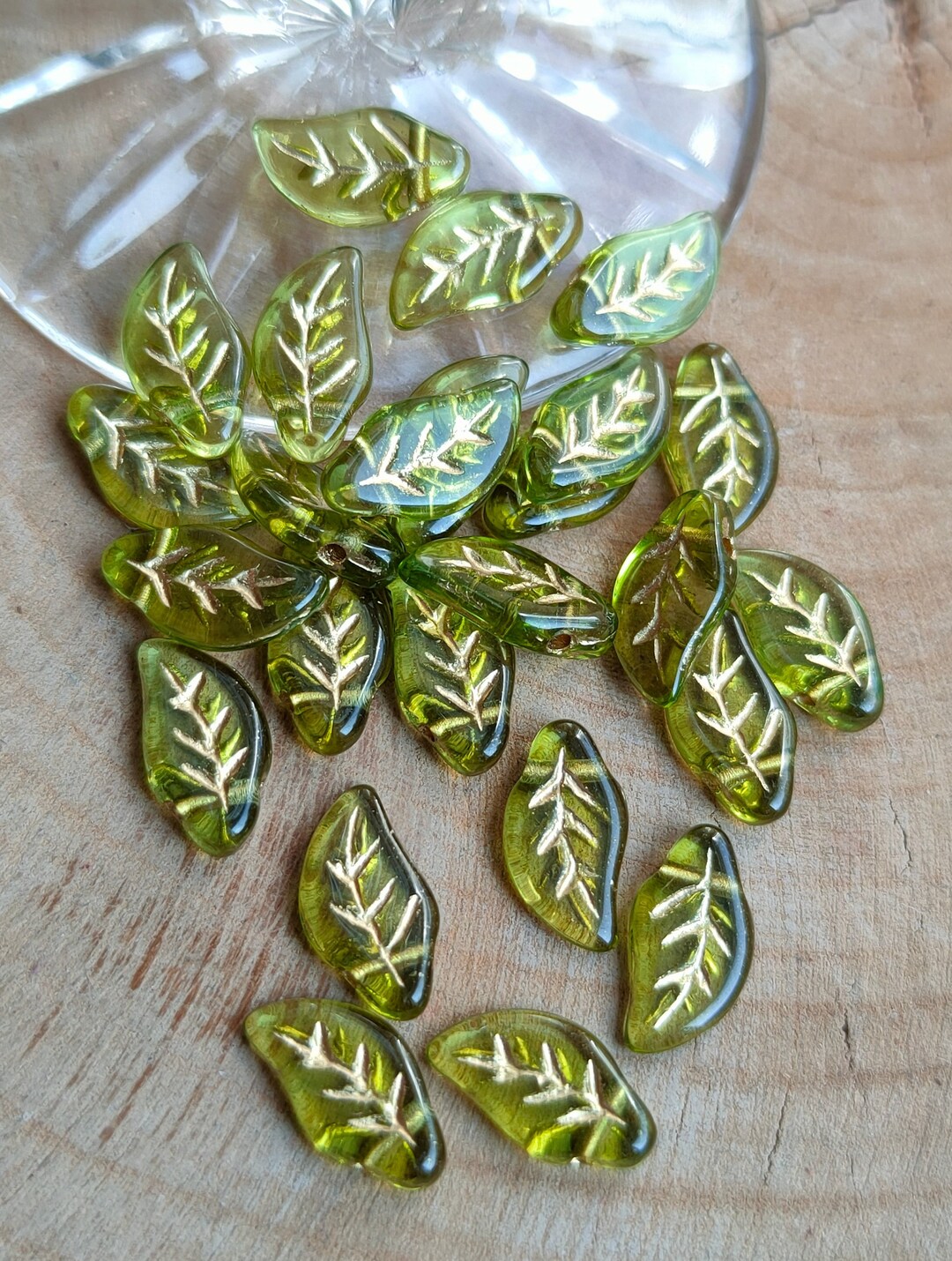 20/50 Wavy Leaf Beads, 12x6mm Green Gold Leaf, Czech Glass Beads ...