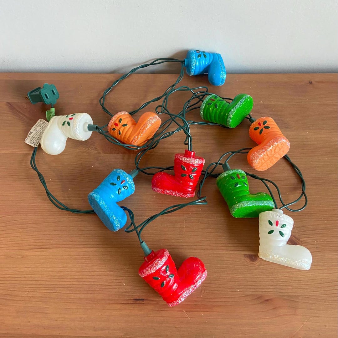 Vintage Snow Chirstmas Boots Blow Mold String Lights - Blinking Lights ...