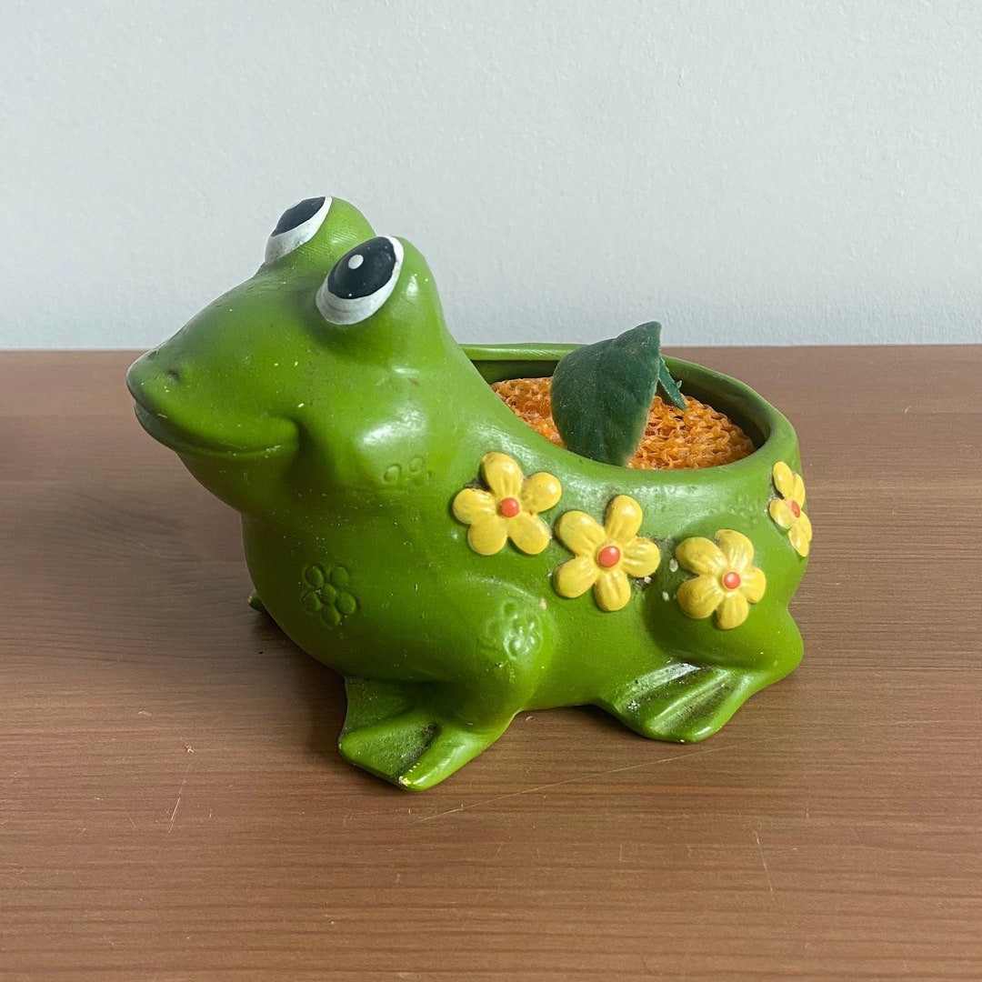 Vintage Chalk Ware Frog With Original Orange Shaped Sponge Groovy ...