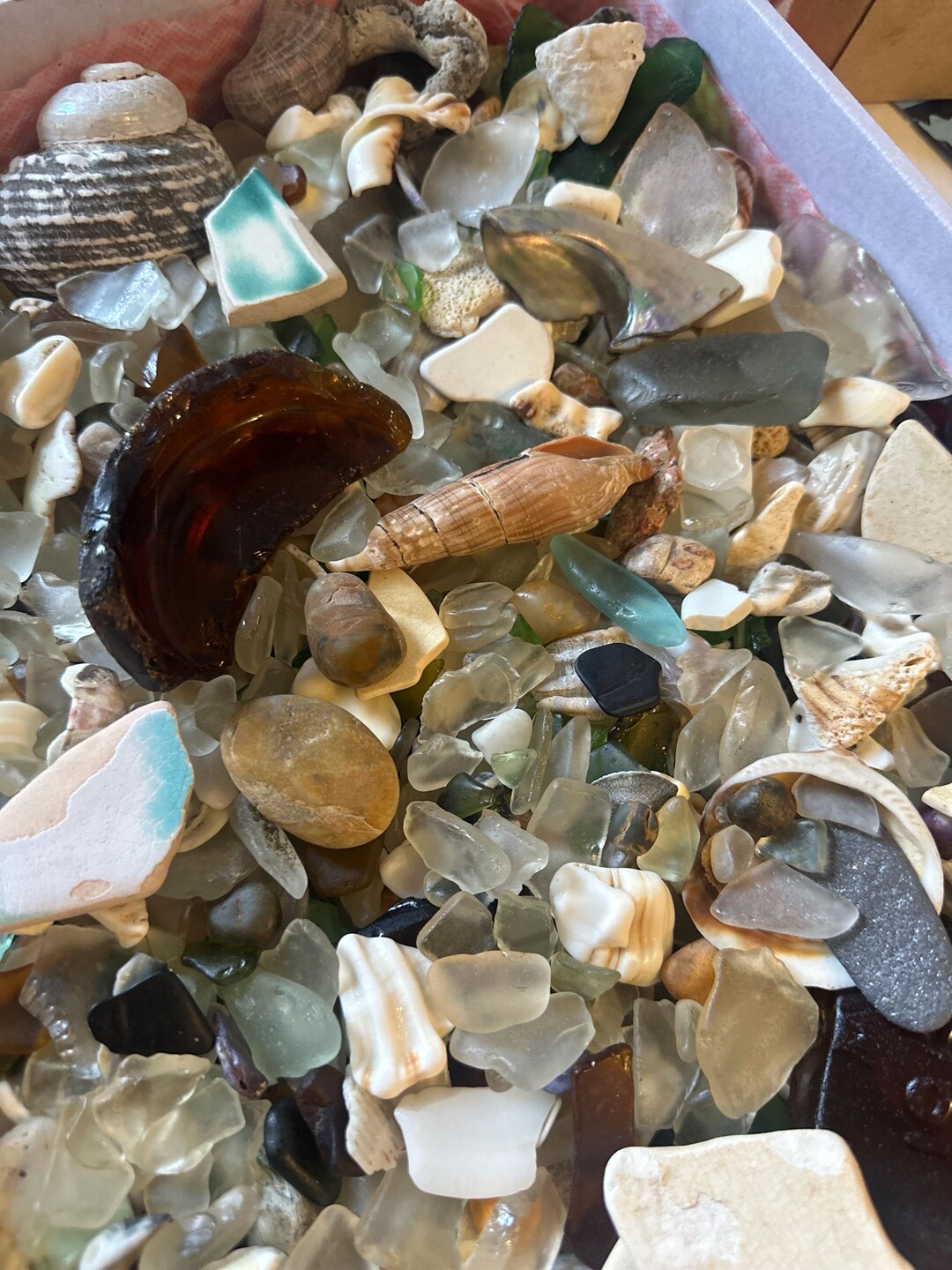 Australian Beach Treasure Mix: Sea Glass, Pottery, Shells, Stones (1kg ...
