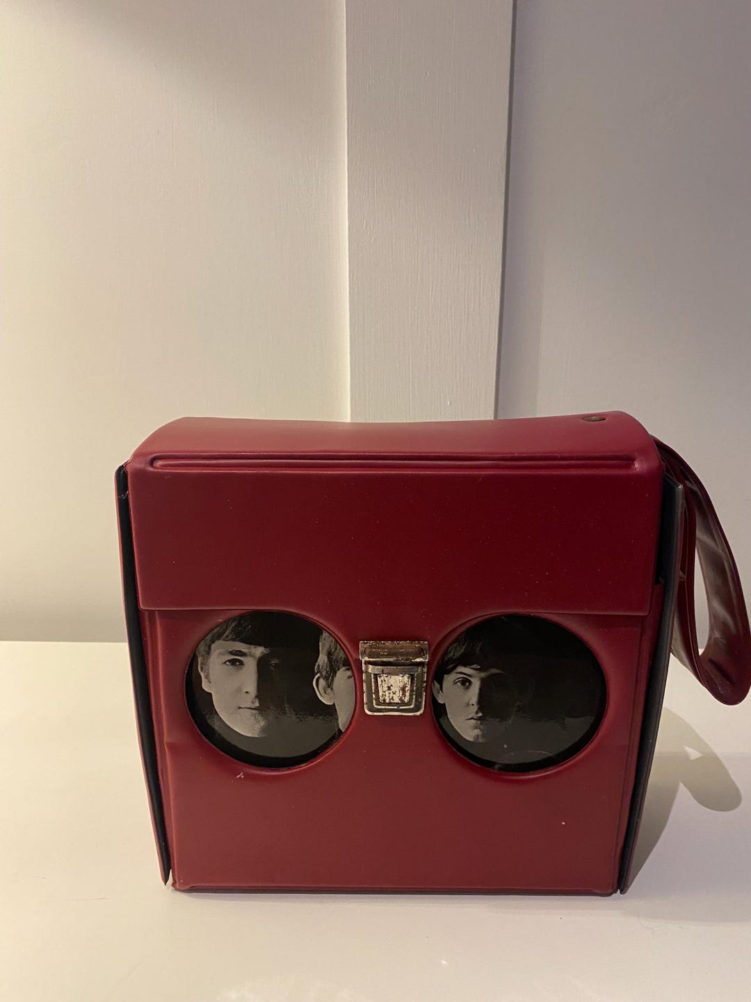 Unusual 1960’s/ 70’s Peephole 7” Record Case Finished in Burgandy ...