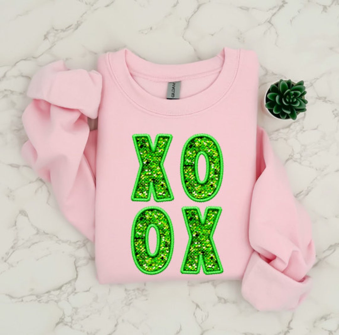 Green XOXO Png St. Patricks Day Png Trendy Shirt Designs Sublimation ...