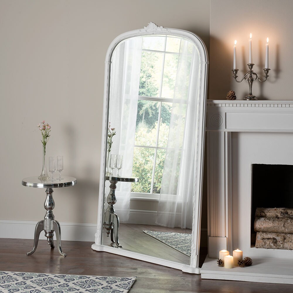 White leaner mirror store