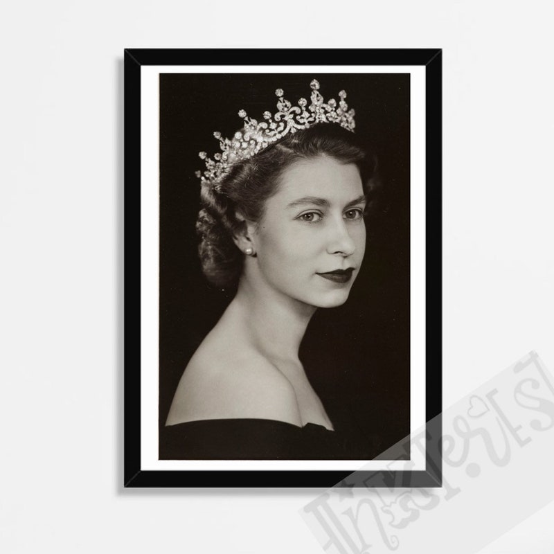 Black Queen Portraits - Etsy