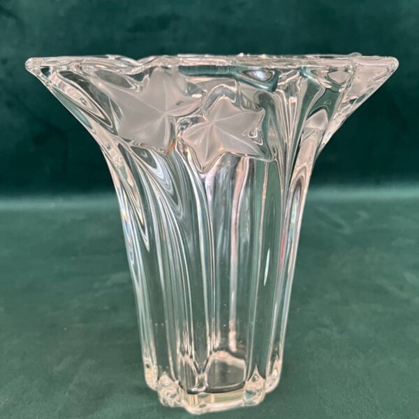 Swirl Vase - Etsy