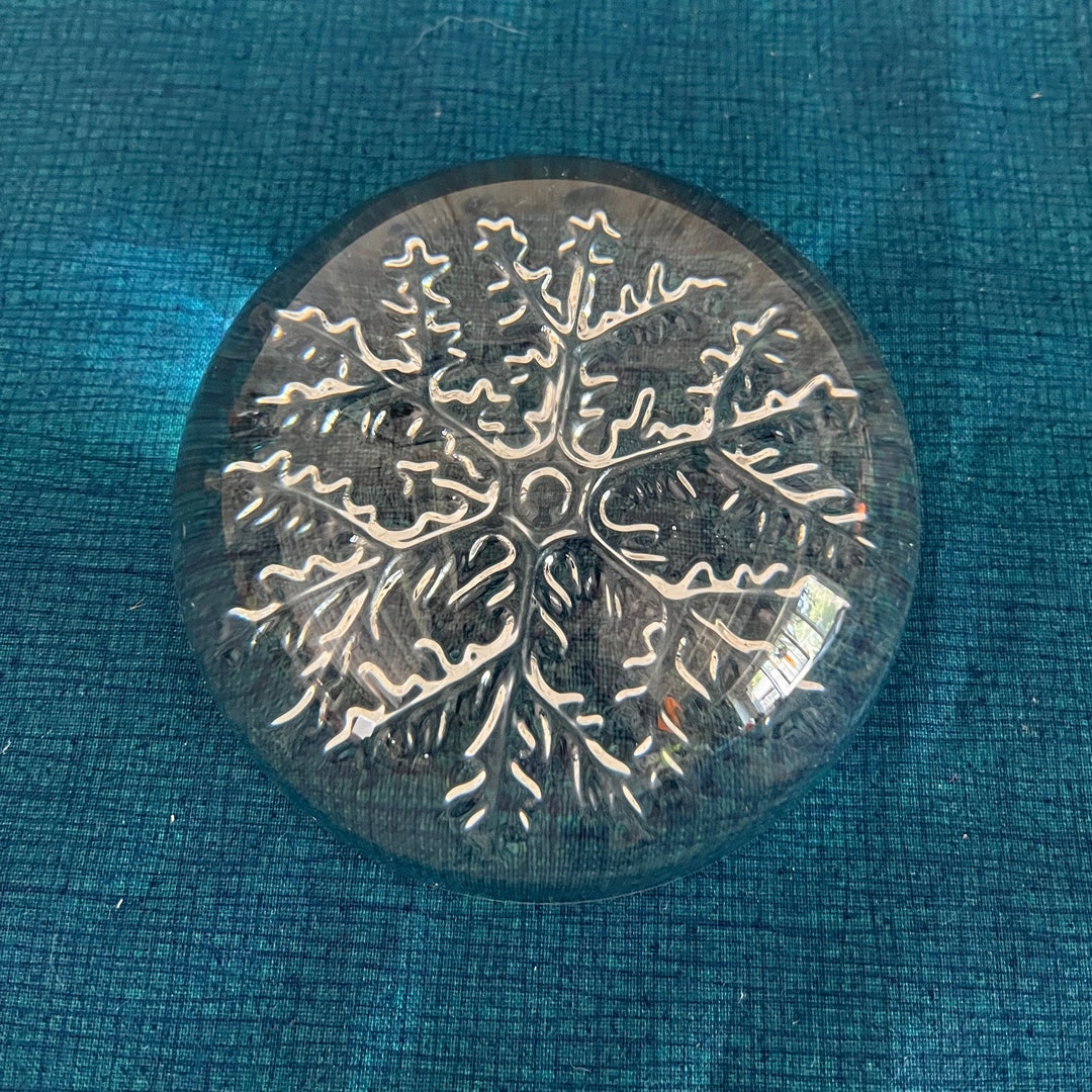 Lead Crystal Snowflake Paperweight - Etsy