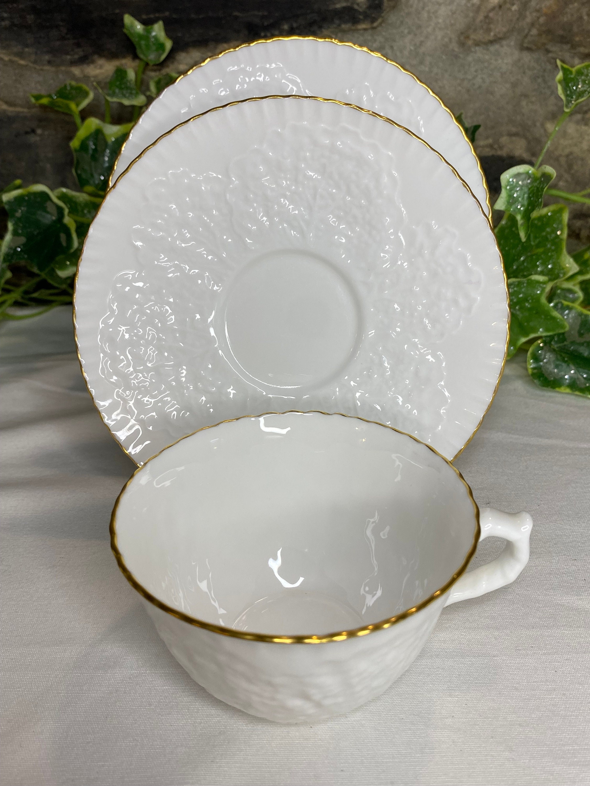 Four Vintage Spode Savoy cabbage Leaf Trios - Etsy