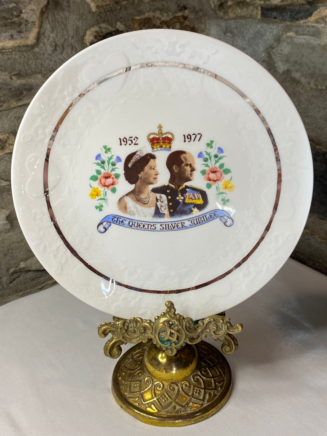 Vintage Queen Elizabeth II Silver Jubilee Plate 1952-1977 - Etsy